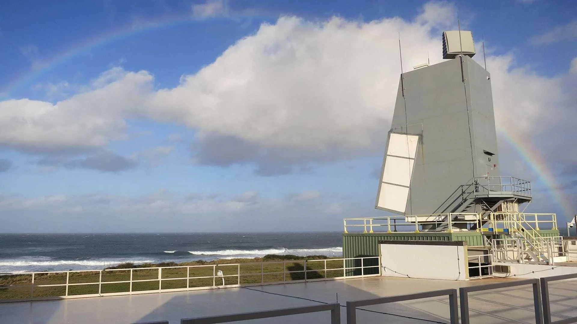 U.S. Navy’s New Radar Sees Hypersonics Coming—SPY-6(V)4 at Sea